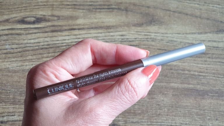 5 Reasons why you'll love Clinique Quickliner for Eyes Intense as much ...